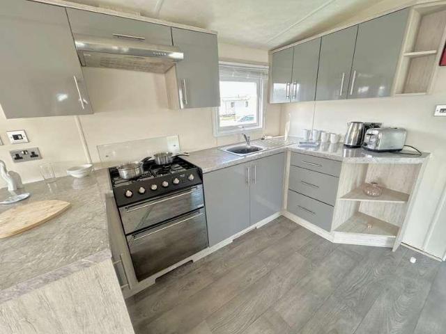 3 bed property for sale