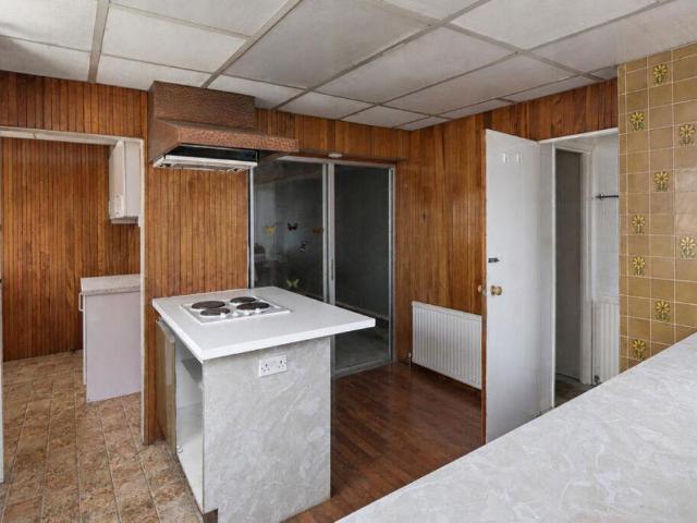 3 bed property for sale