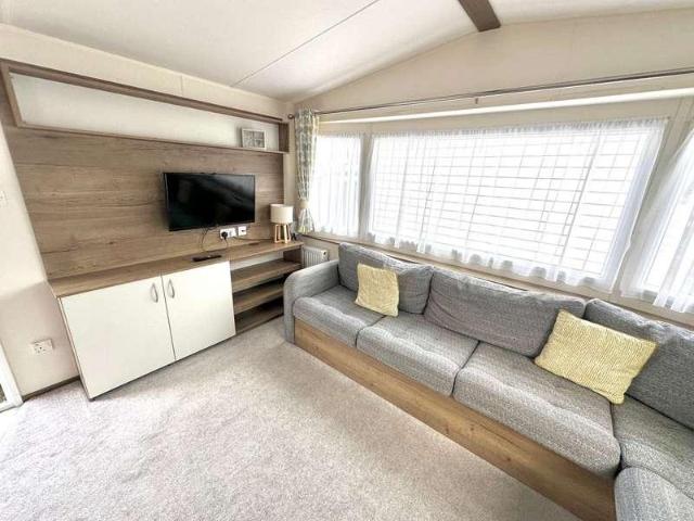 3 bed property for sale