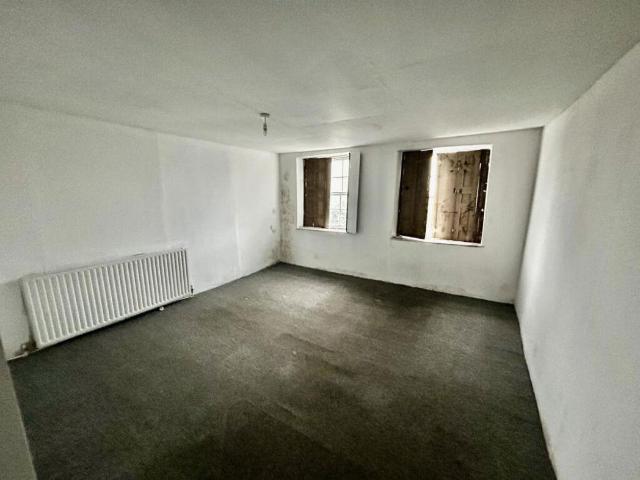 3 bed property for sale