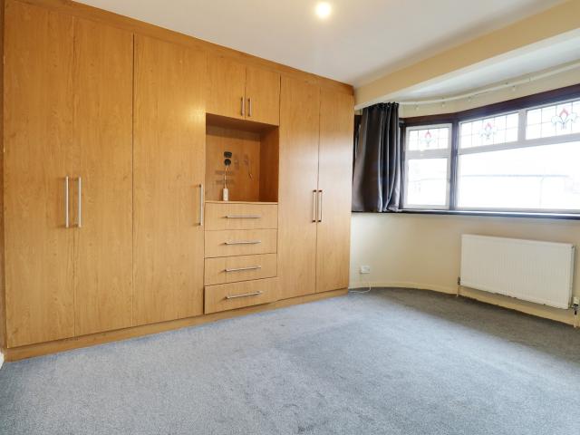 3 Bed Room Semi Detached House for Rent