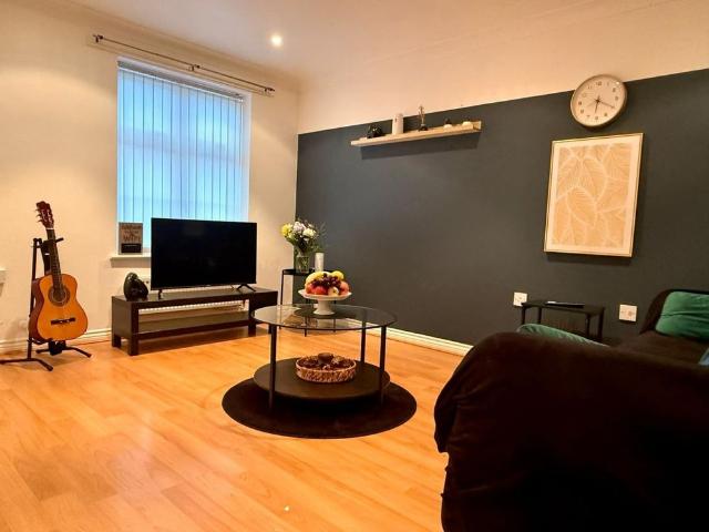 3 Bed Semi Detached House, Madden Close, NG5