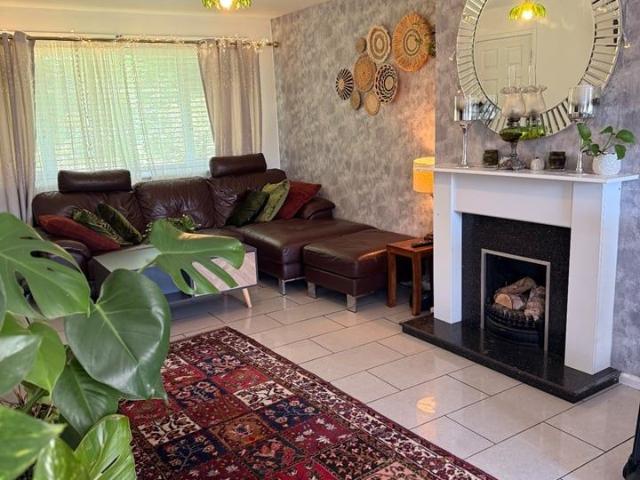 3 Bed Semi Detached House, Northfield Road, B17