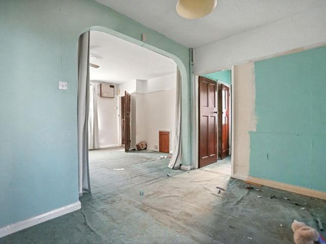 3 Bed Semi Detached House, Old Town, CR0
