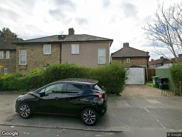 3 Bed Semi Detached House, Athelney St, SE6
