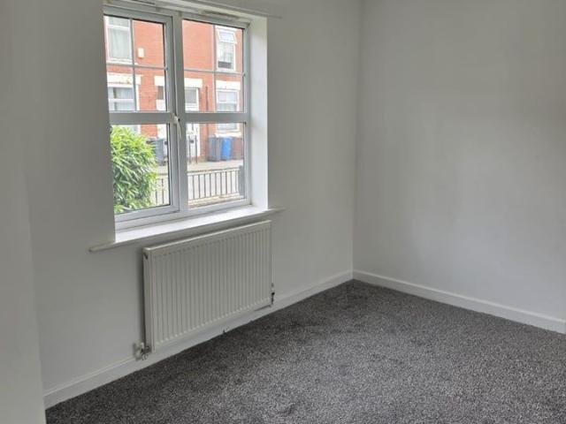 3 Bed Semi Detached House, Cobden St, M9
