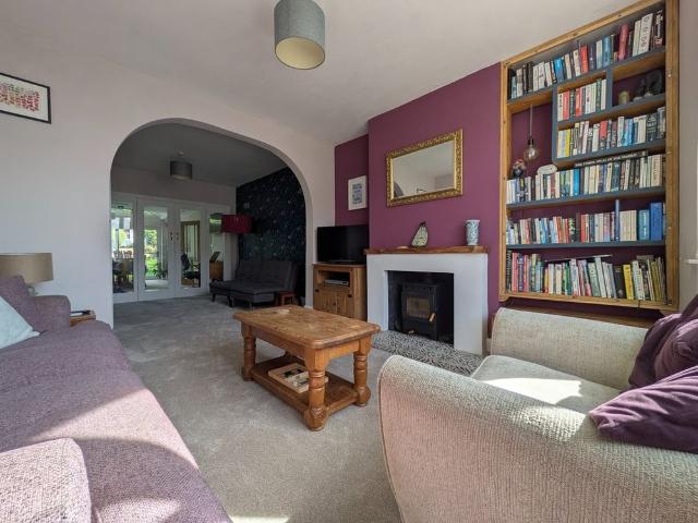 3 Bed Semi Detached House, Elstree Road, BS5