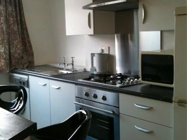 3 Bed Semi Detached House, Eskdale Road, S6