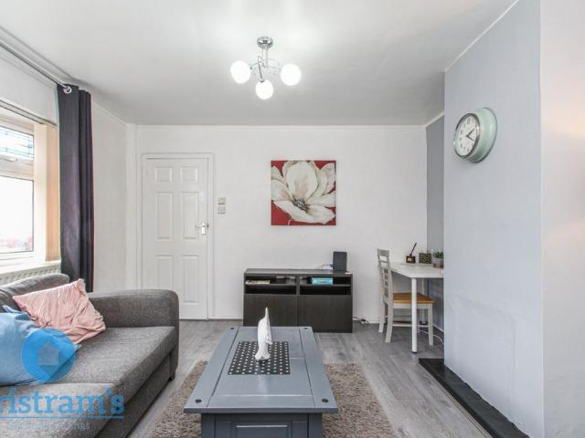 3 bed Semi Detached House for Rent