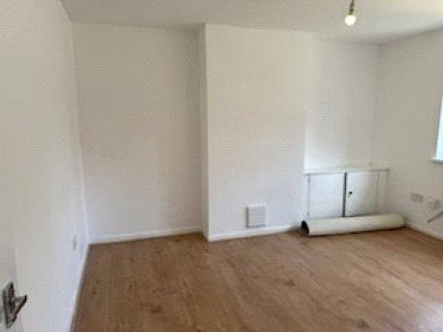 3 bed Semi Detached House for Rent
