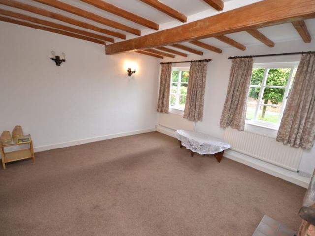 3 bed Semi Detached House for Rent