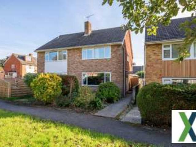 3 bed semi detached house for sale