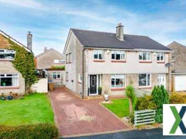3 bed semi detached house for sale