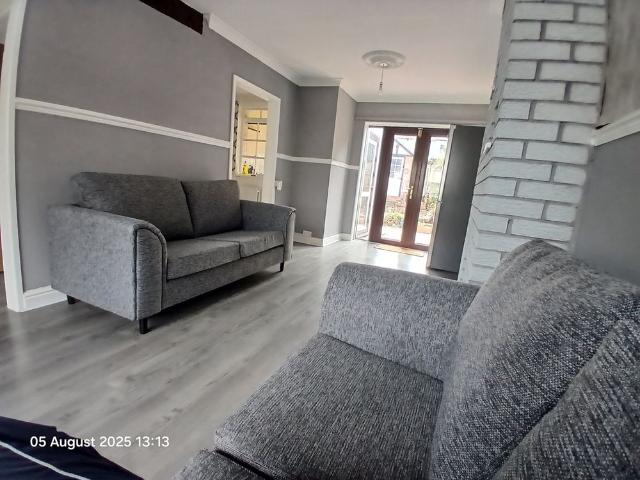 3 Bed Semi Detached House, Goodway Road, B44