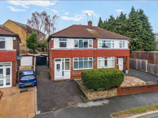 3 Bed Semi Detached House, Grange Park Crescent, LS8