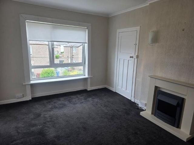 3 Bed Semi Detached House, Kingsheath Avenue, G73