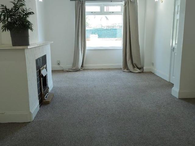 3 Bed Semi Detached House, Lakewood Crescent, BS10