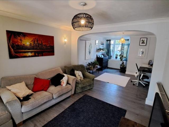 3 Bed Semi Detached House, Lewis Road, B30