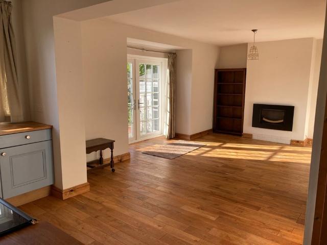3 Bed Semi Detached House, Providence Lane, BS41