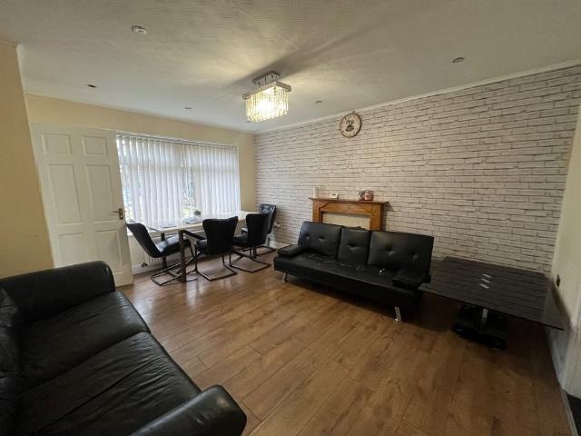 3 Bed Semi Detached House, Stanley Road, M16