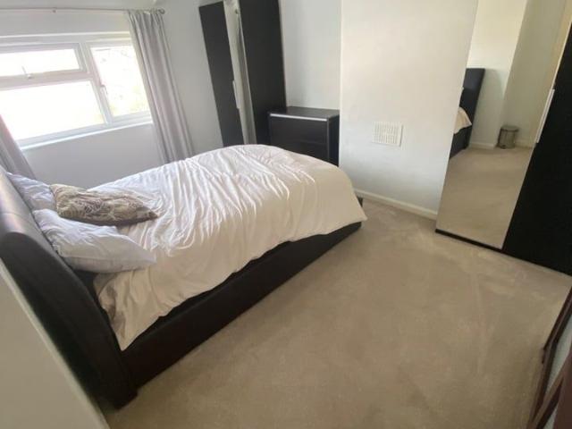 3 Bed Semi Detached House, Stanmore Mount, LS4