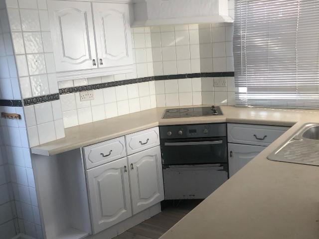 3 Bed Semi Detached House, Stoke On Trent, ST3 2AP