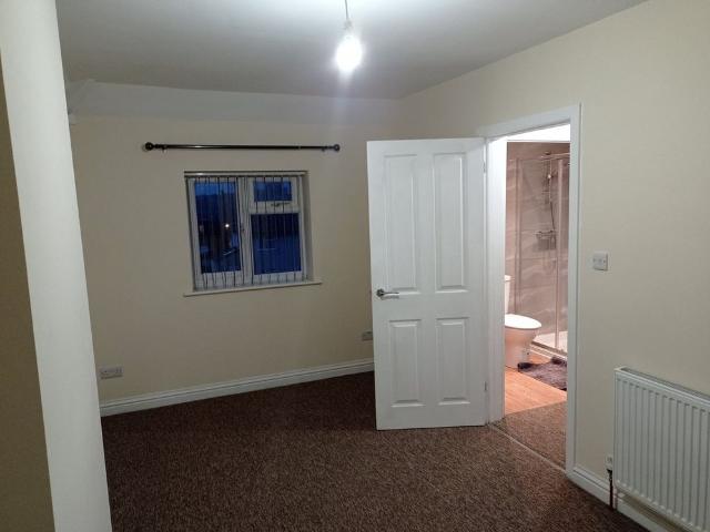 3 Bed Semi Detached House, Selby Road, BS5