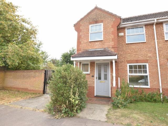 3 bed Semi Detached House To Let
