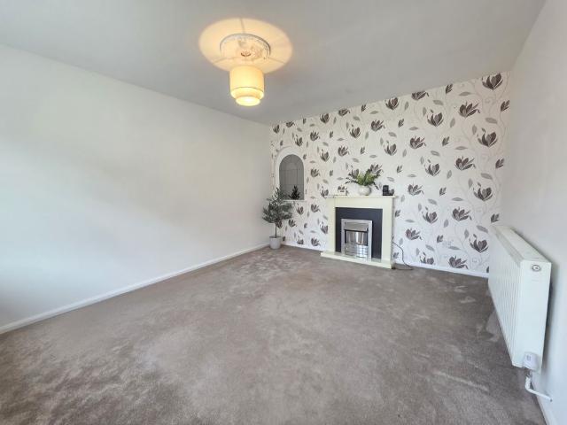 3 bed semi detached house to rent Coleridge Drive, Stafford ST17