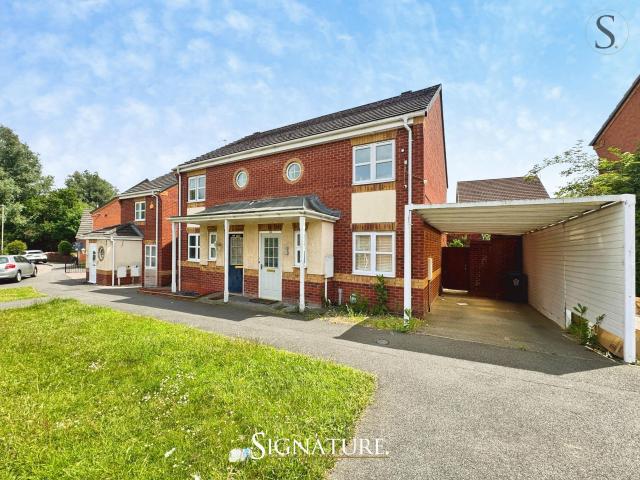 3 bed semi detached house to rent in Columbine Road, Hamilton, Leicester