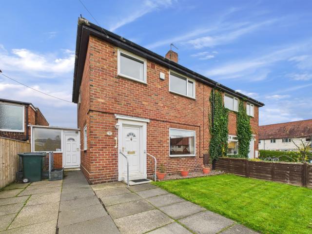 3 bed semi detached house to rent in Athlone Place, Birtley, DH3