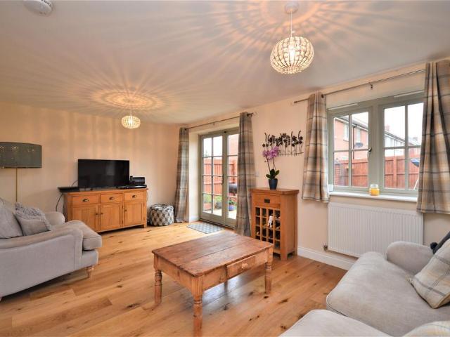 3 bed semi detached house to rent in Englands Field, Bodenham, Hereford
