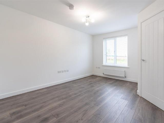 3 bed semi detached house to rent in Falcon Way, Kenton Bank Foot, NE13