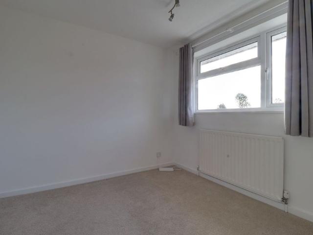 3 bed semi detached house to rent in Woodleyes Crescent, Stafford, ST17