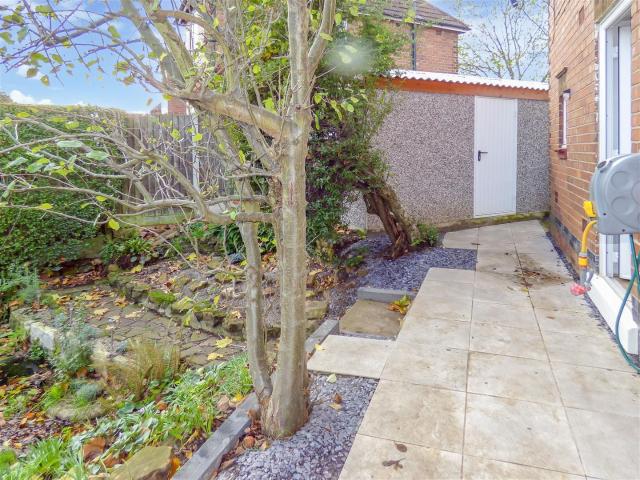 3 bed semi detached house to rent in Wilsthorpe Road, Long Eaton, NG10 3LL
