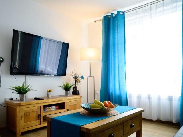 3 Bed Semi Detached House, Wyrale Drive, NG8