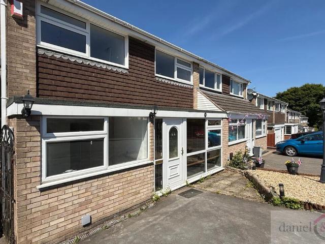3 bed Semi detached House