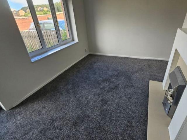 3 bed Semi Detached To Let