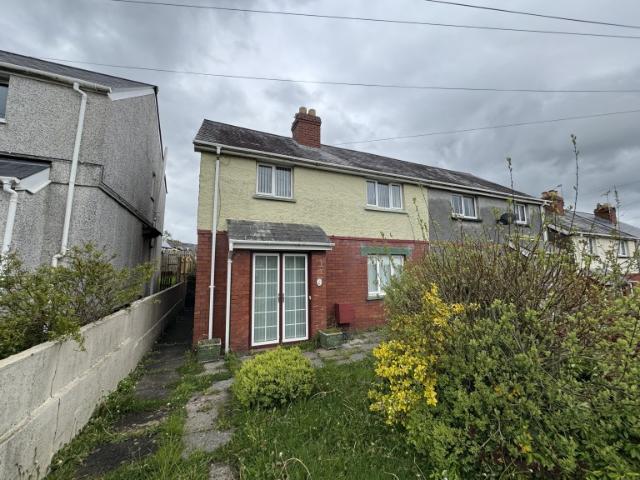 3 bed Semi Detached To Let
