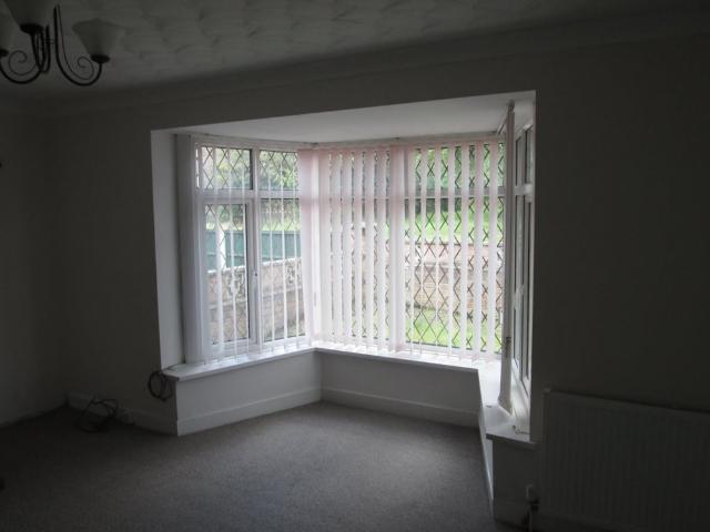 3 bed Semi Detached To Let