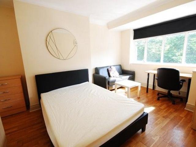 3 Bed Springbank Road, Sandyford