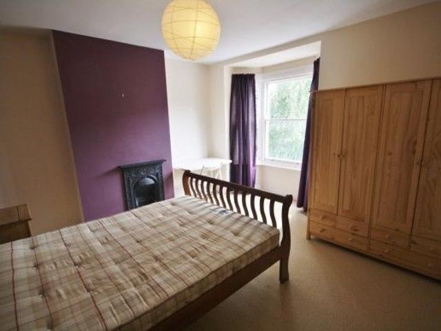 3 Bed Stuart Street, Close To Dmu, Leicester