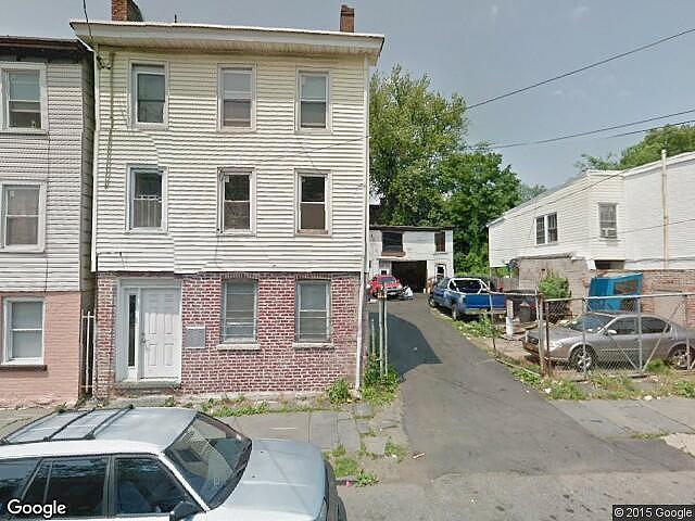 3 Bedroom 3.00 Bath Multifamily 2 4 Units, Newburgh NY, 12550 for sale in Balmville, New York