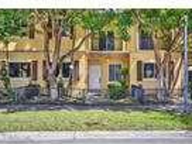 3 Bedroom 3 Bath In Miami Florida 33170