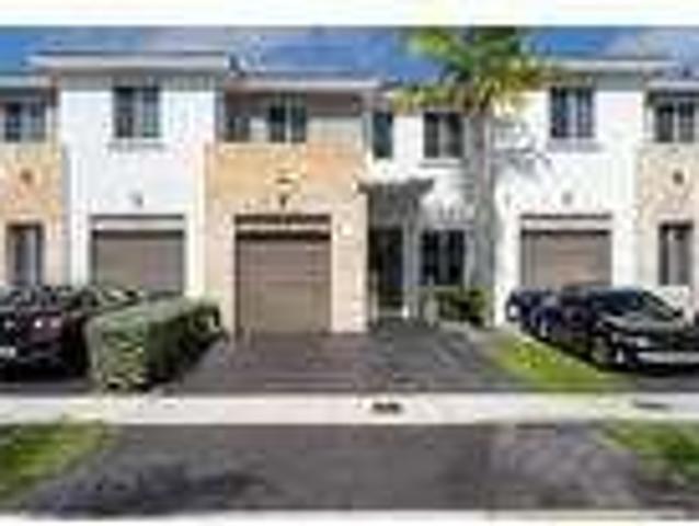 3 Bedroom 3 Bath In Miami Florida 33187