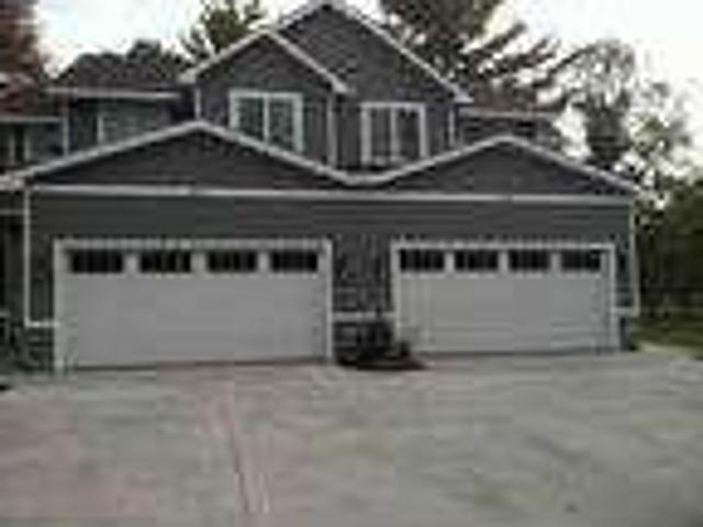 3 Bedroom 3 Bath In Midland Michigan 48640