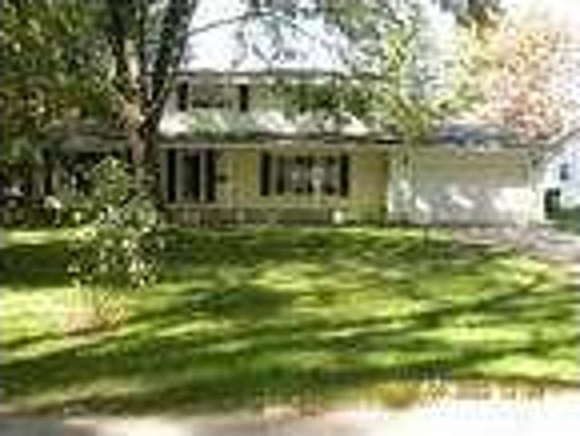 3 Bedroom 3 Bath In Midland Michigan 48642
