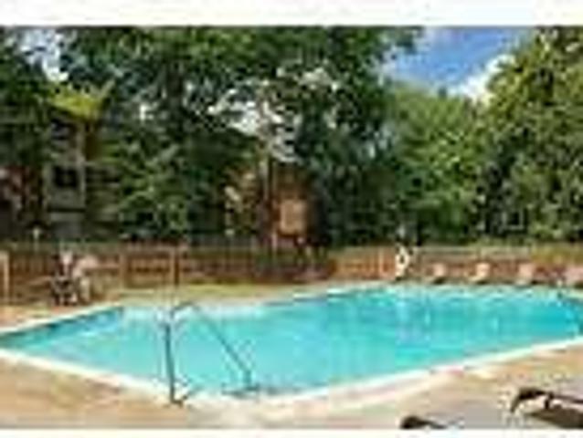 3 Bedroom 3 Bath In Nashville Tennessee 37205