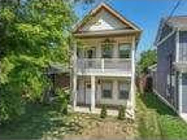 3 Bedroom 3 Bath In Nashville Tennessee 37208