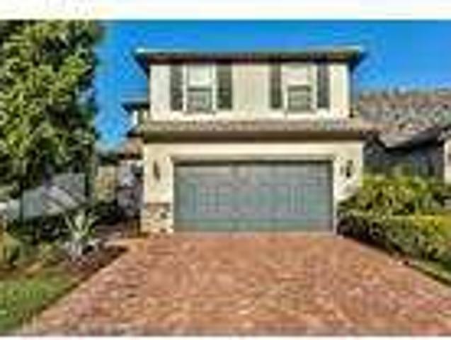 3 Bedroom 3 Bath In Naples Florida 34109